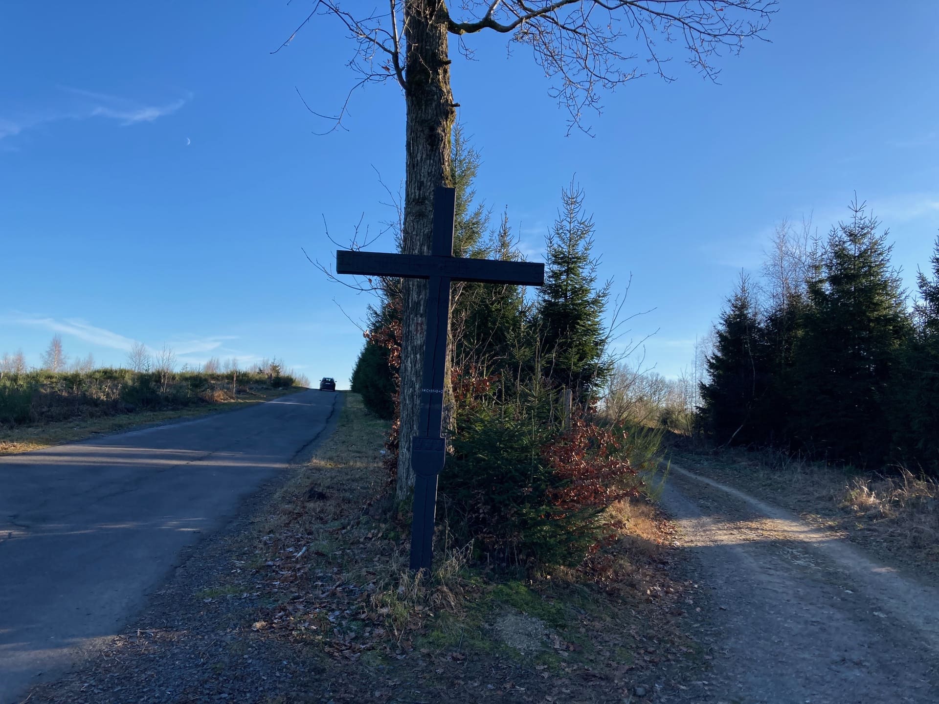 Kreuz In der Höh Essinghausen - Pastoraler Raum Olpe-Drolshagen
